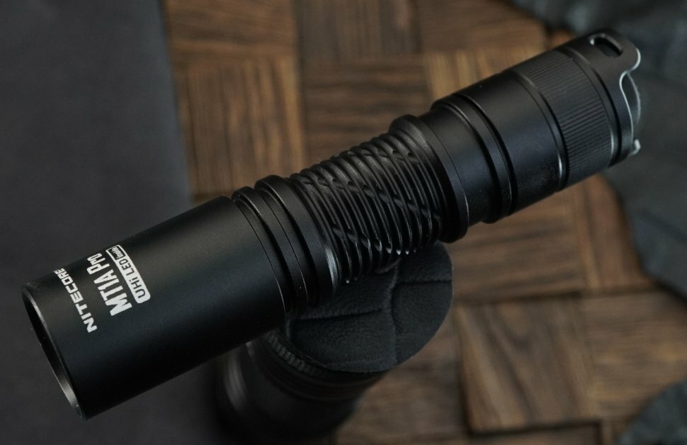 Компактный EDC фонарь Nitecore MT1A Pro