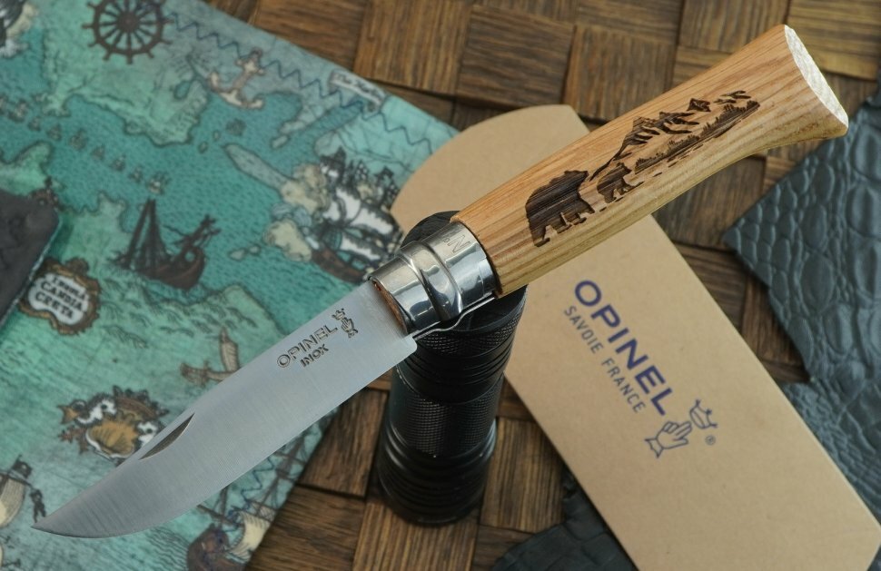 Складной нож Opinel № 8 (нержавеющая сталь, рукоять дуб, гравировка медведь)