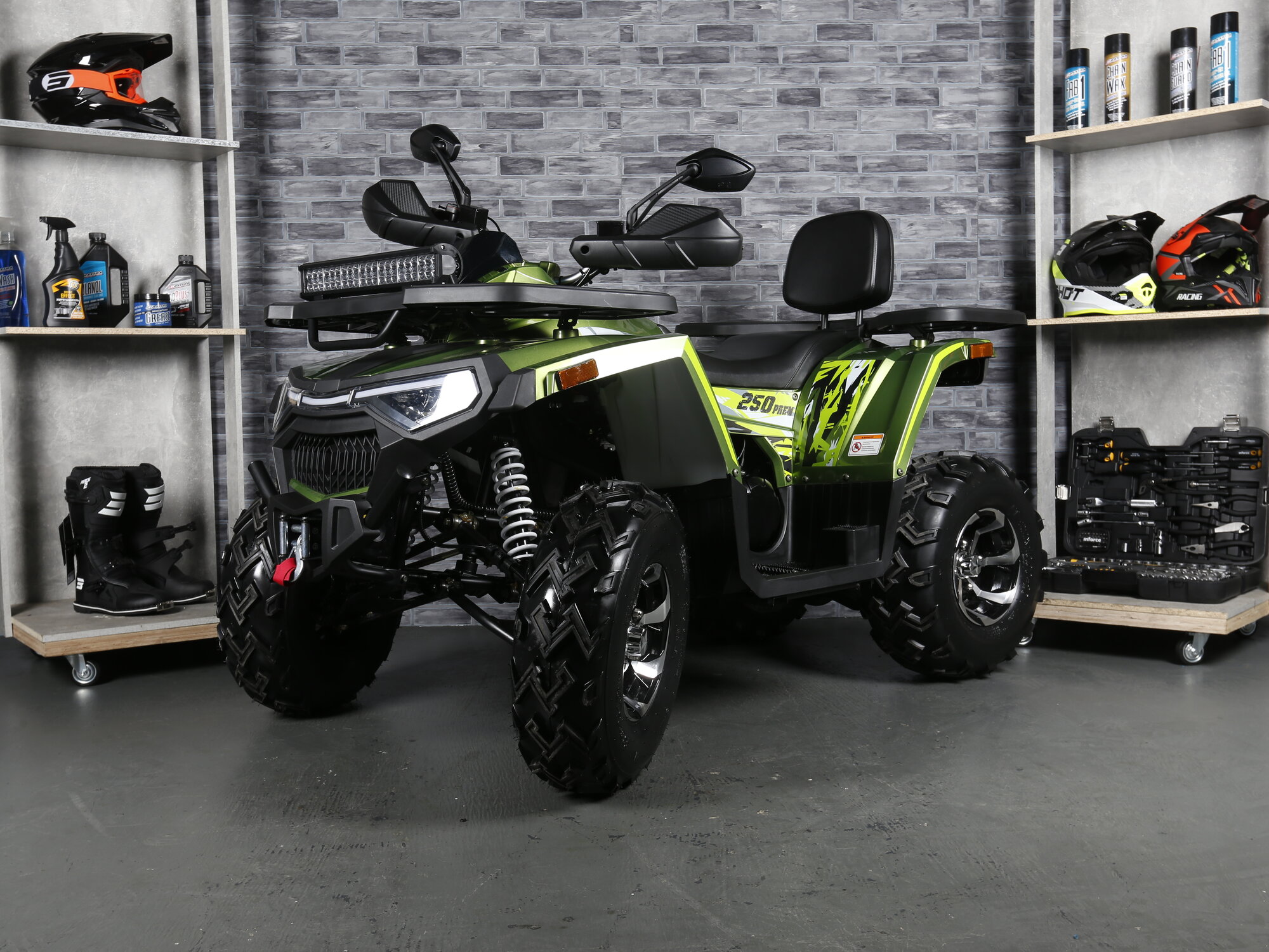 Квадроцикл Avantis Hunter 250 Big New Premium с подогревом руля и фаркопом