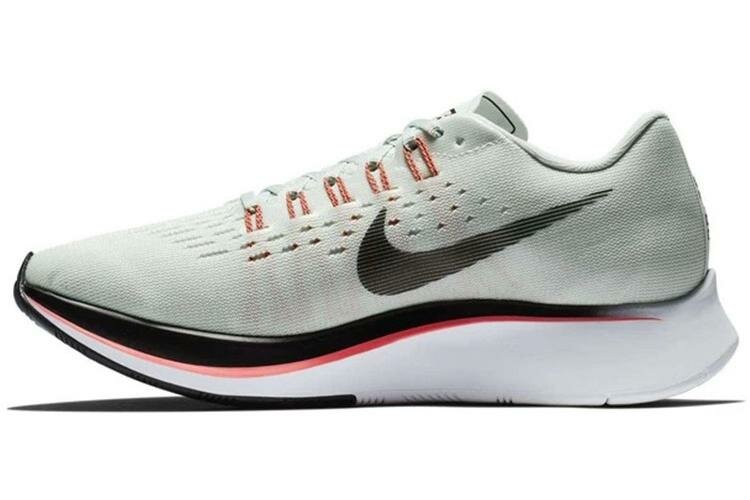 Кроссовки Zoom Fly