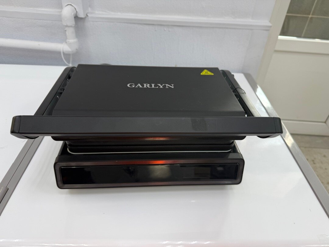 Электрогриль Garlyn GL-300