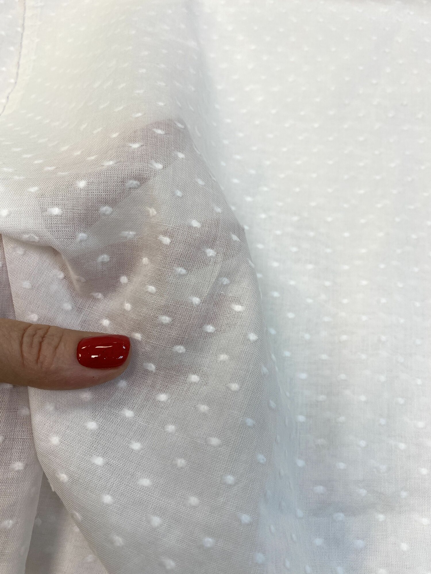 Ткань(Италия) Батист (100% хлопок в вышитую точку) ш-150см отрез 1,45 м