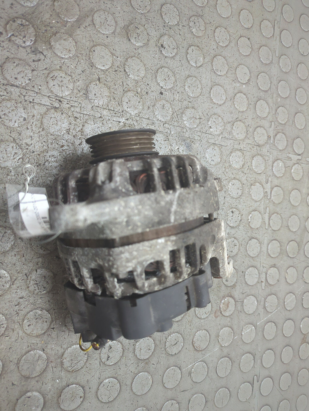 Генератор Nissan Micra K12E Б/У