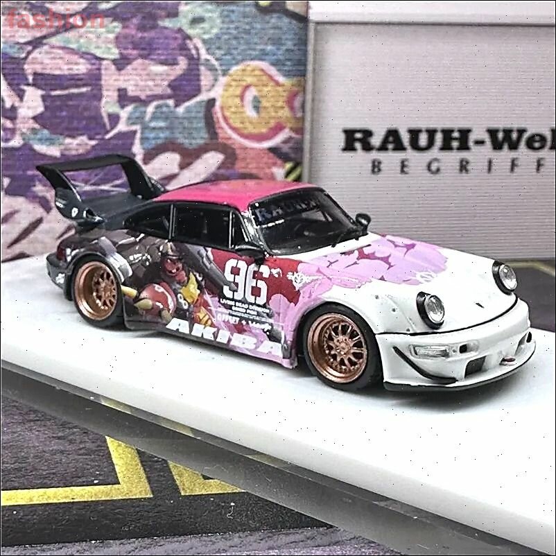 SH 1:64 Porsche Spoilers RWB 964 Akiba RAUH Смола Модель автомобиля With Doll