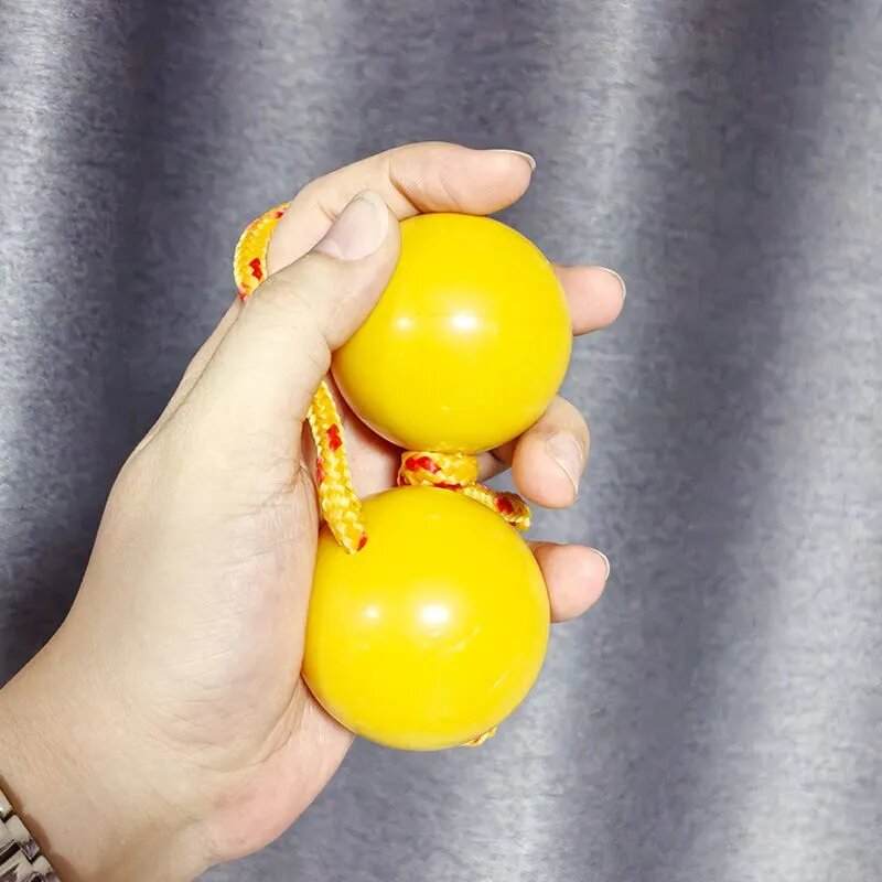 Кас-кас, асалато: африканский перкуссионный инструмент, желтый пластмасса