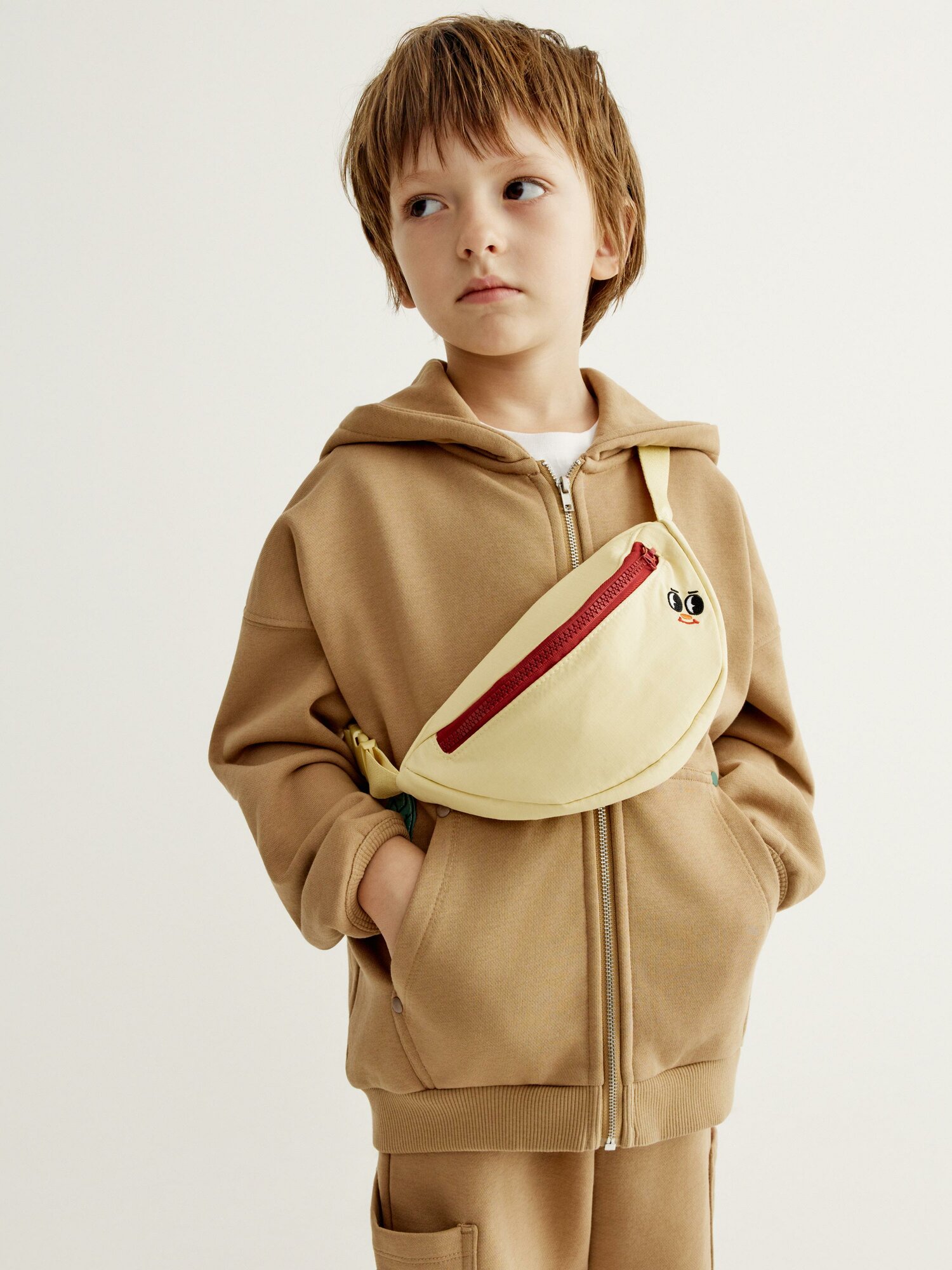 Поясная сумка через плечо бананка из нейлона с вышивкой