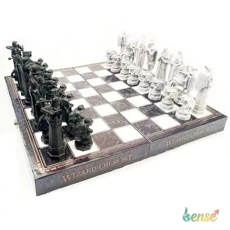 Шахматный набор Гарри Поттер / Harry Potter Wizard Chess Set дорожный складной