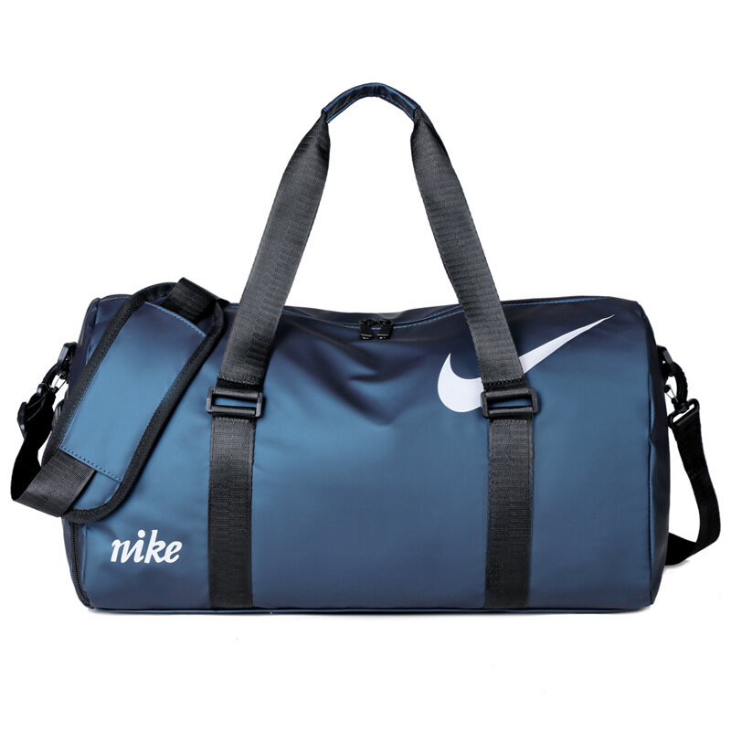 Спортивная сумка Nike унисекс, подходит для фитнеса, тренировок, путешествий, повседневной носки, ношения через плечо, в руке или в багаже. Водонепроницаемая и прочная.