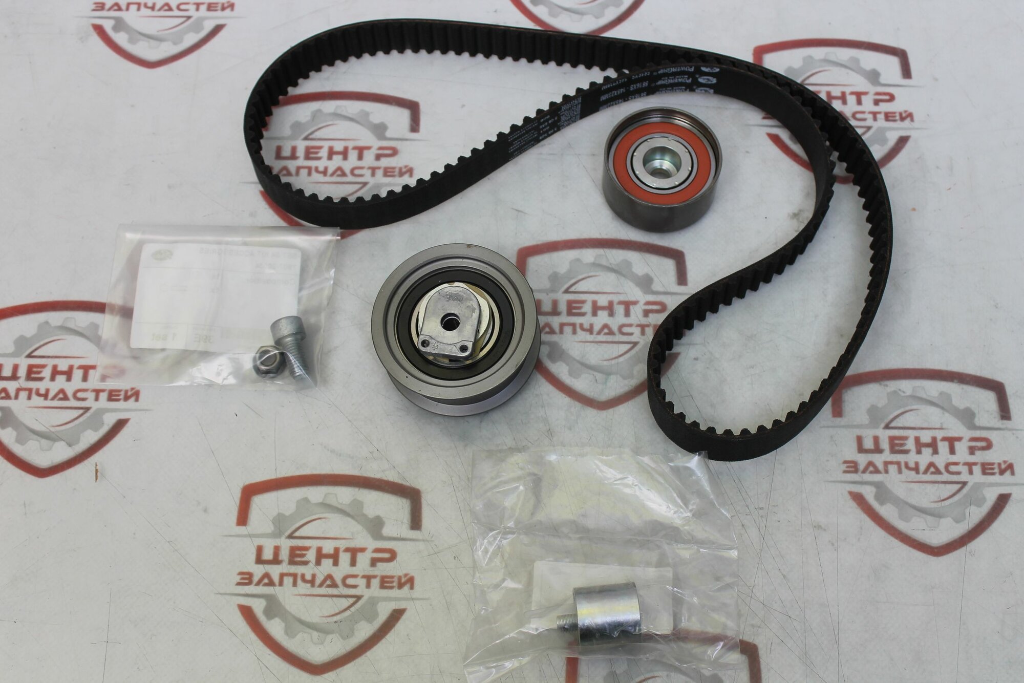 Комплект ГРМ GATES K015616XS