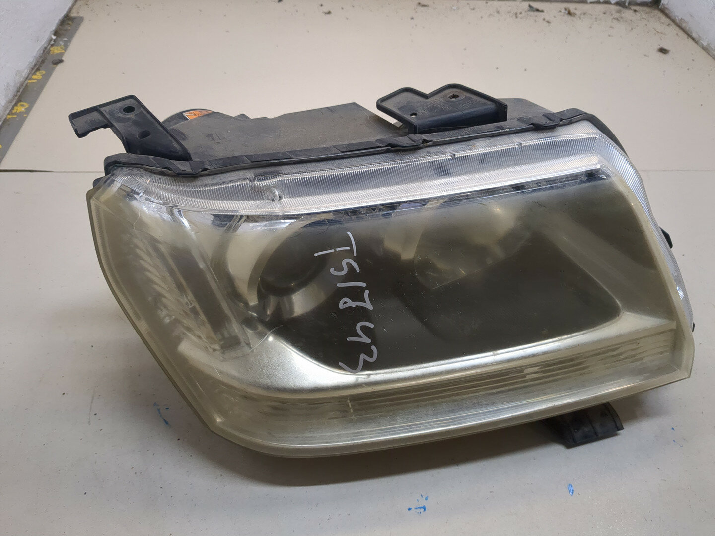 Фара (передняя) правая Suzuki Grand Vitara Б/У