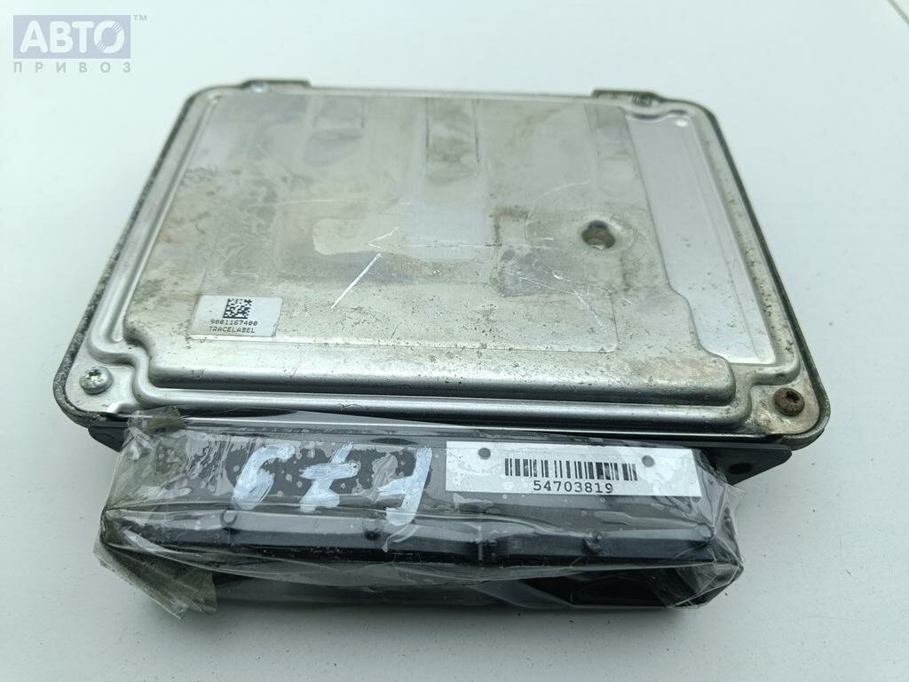 Блок управления двигателем (ДВС) Skoda Octavia mk2 (A5 1Z) 2004-2013