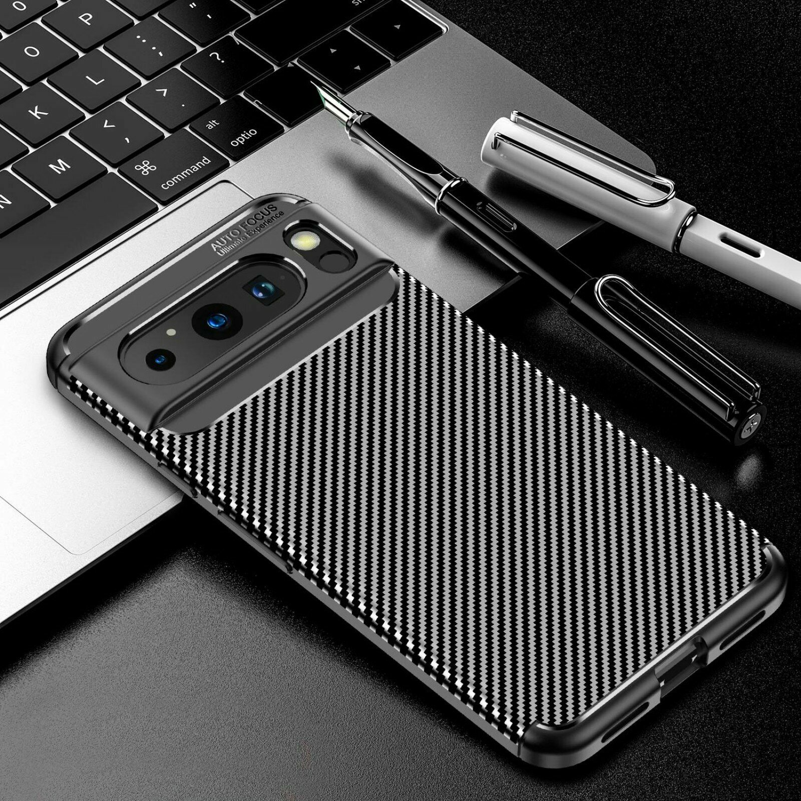 Чехол панель-бампер MyPads Carbon для Google Pixel 8 из силикона с матовой отделкой