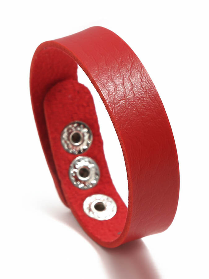 Плетеный браслет