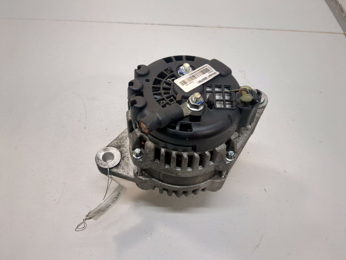 Генератор Opel Astra J Б/У