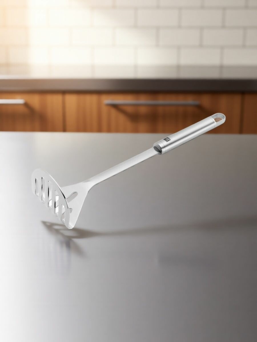 Картофельная толкушка Zwilling Pro 30,5 см