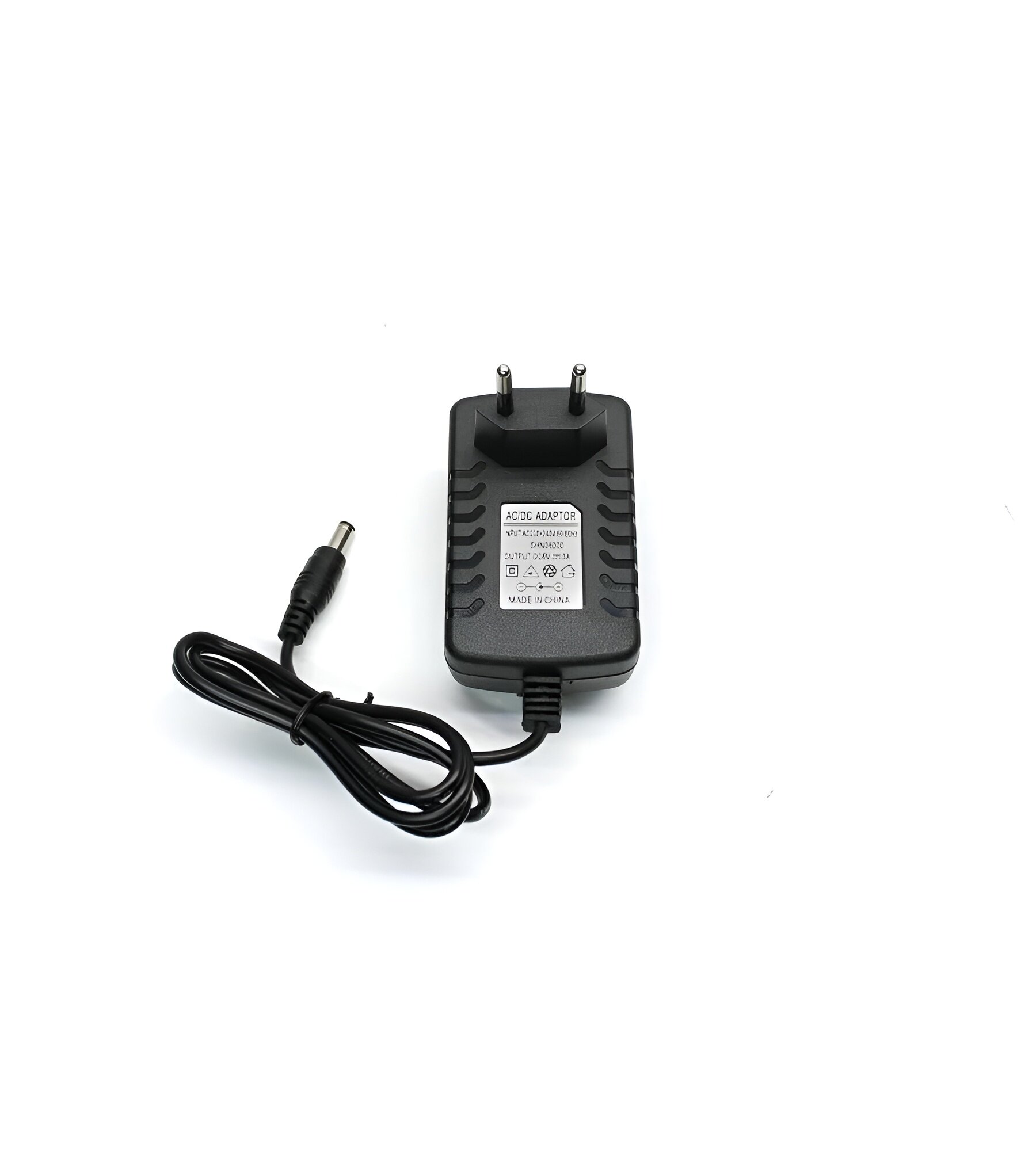 Блок питания универсальный 6В 3А, со штекером 5.5*2.5 мм, черный