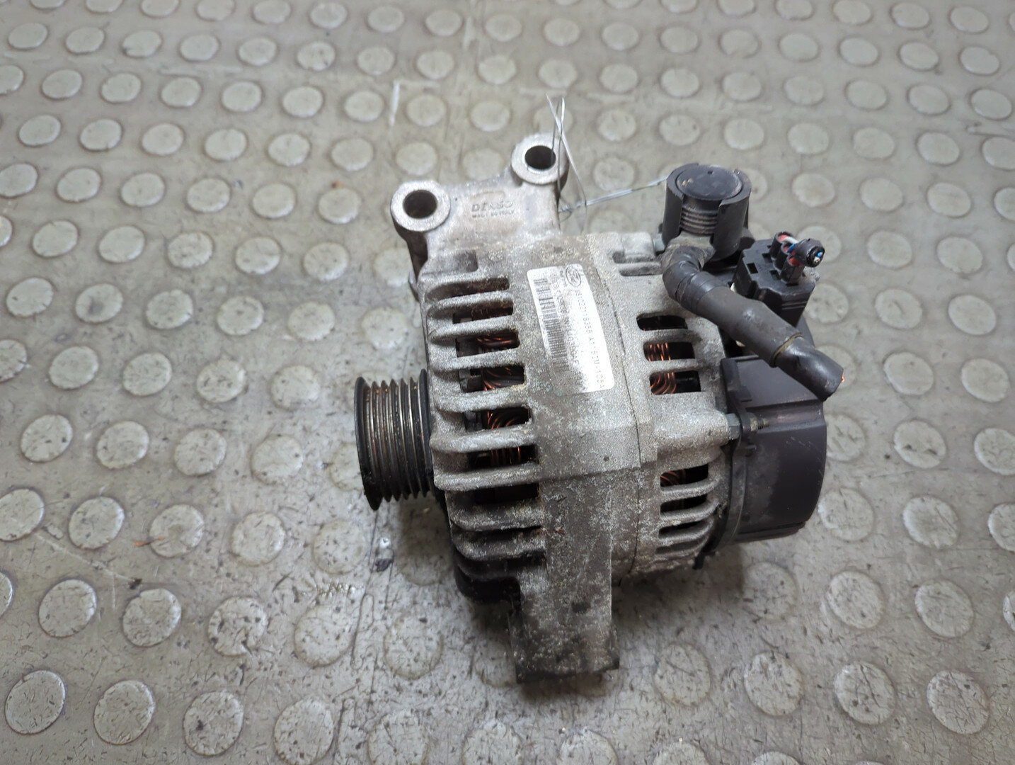 Генератор Ford Focus 2 Б/У