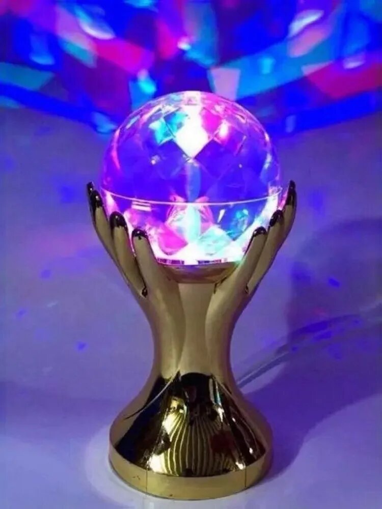 Вращающийся светильник, светодиодный (ночник - "Шар в руках"), золото