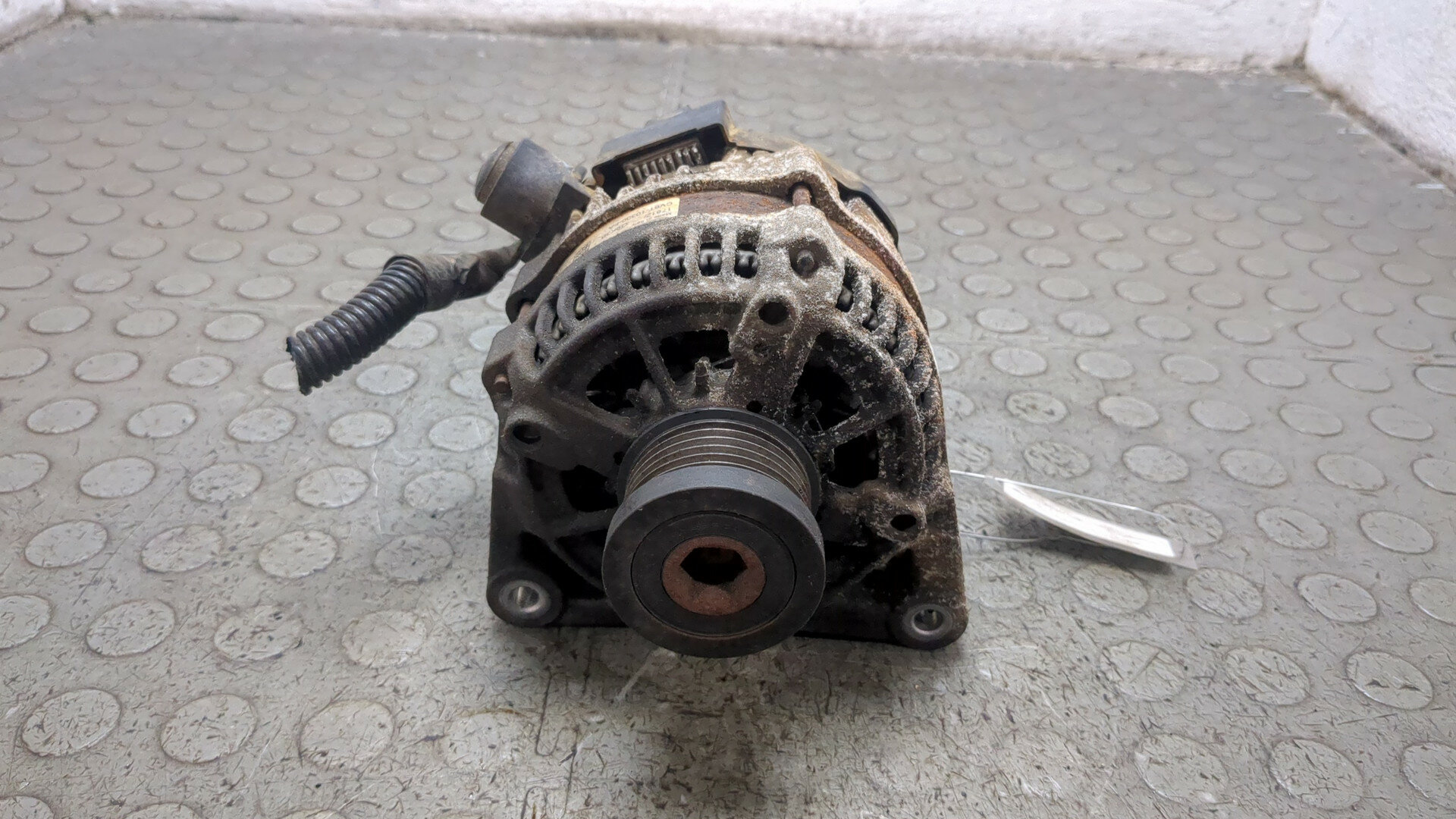 Генератор Ford Focus 3 Б/У