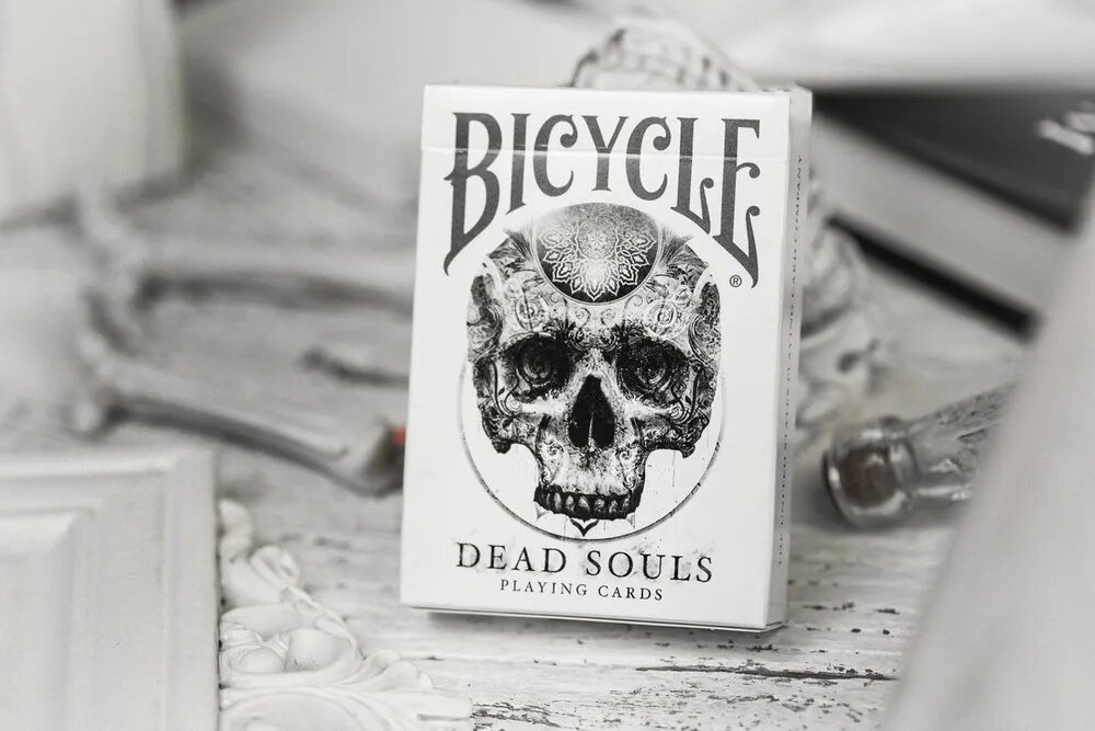 Игральные карты Bicycle Dead Souls, 54 карты, пластиковое покрытие, для фокусов, колода карт — фото 1