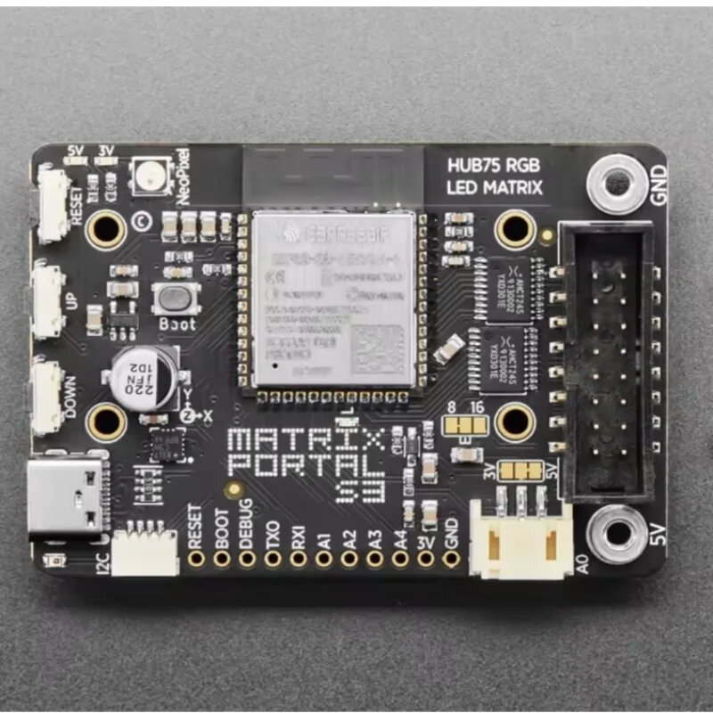 Adafruit Matrix Portal S3 модуль