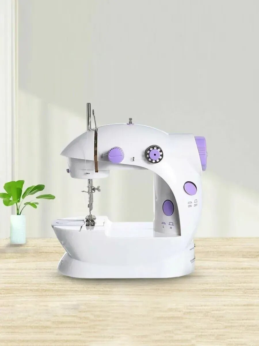 Машинка швейная