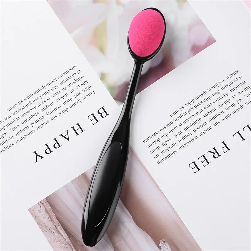 Кисть для макияжа черная, 1.4 см, 2 brush Small — фото 1