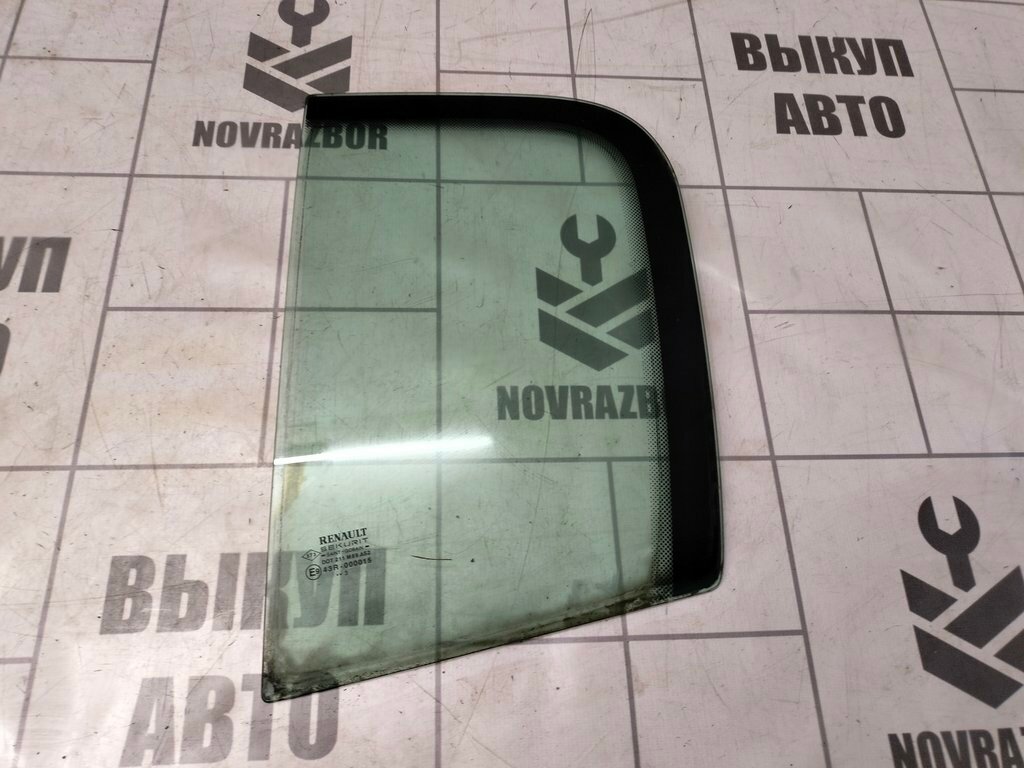 Стекло двери задней левой (форточка) Renault Megane 2 02-09