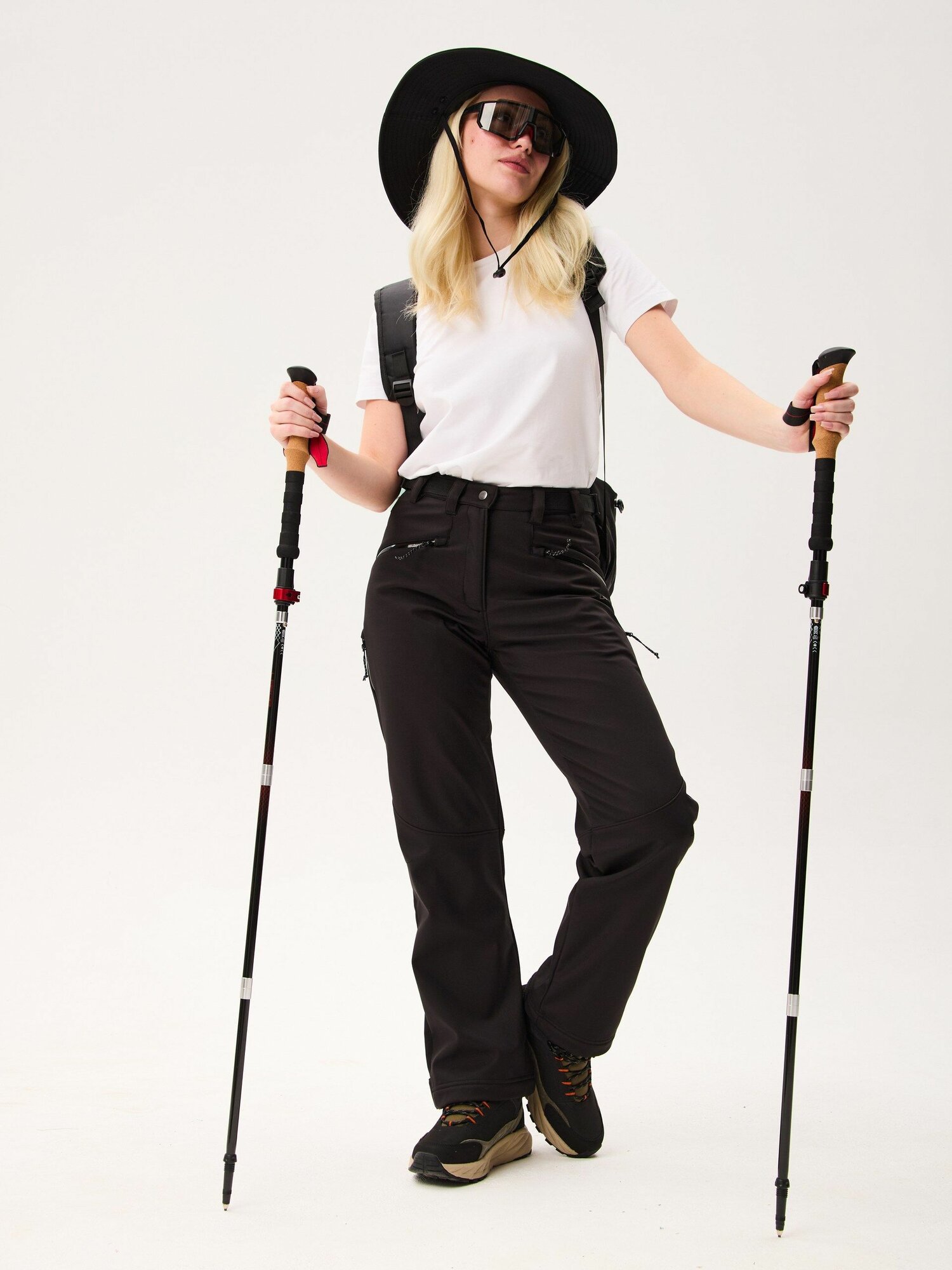 Брюки софтшелл мембранные туристические спортивные весенние треккинговые женские Lafor, черный, 44