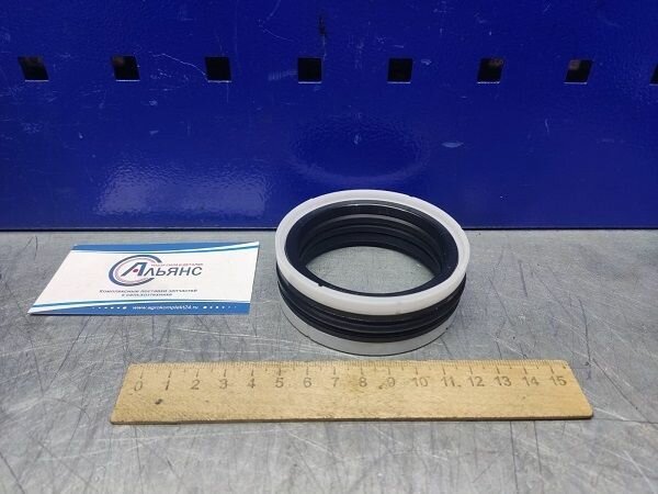 Уплотнение поршня гидроцилиндра DPM 80*62*22.5*3.6 в сборе