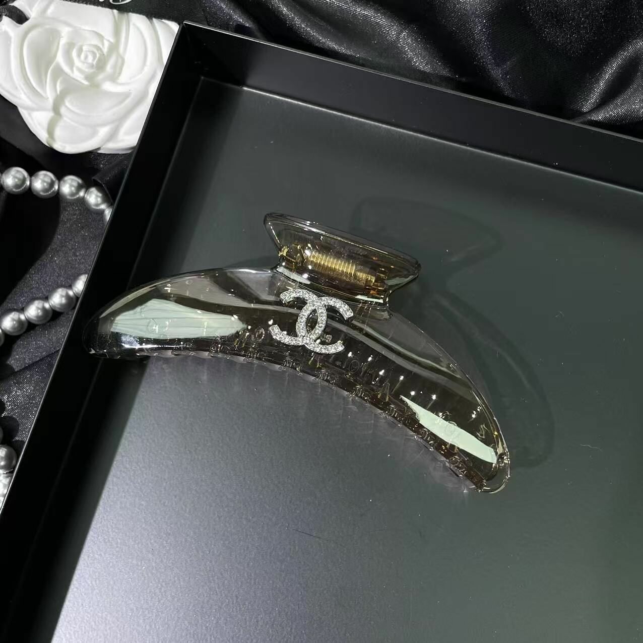 Chanel Заколка для волос 1 шт. заколка