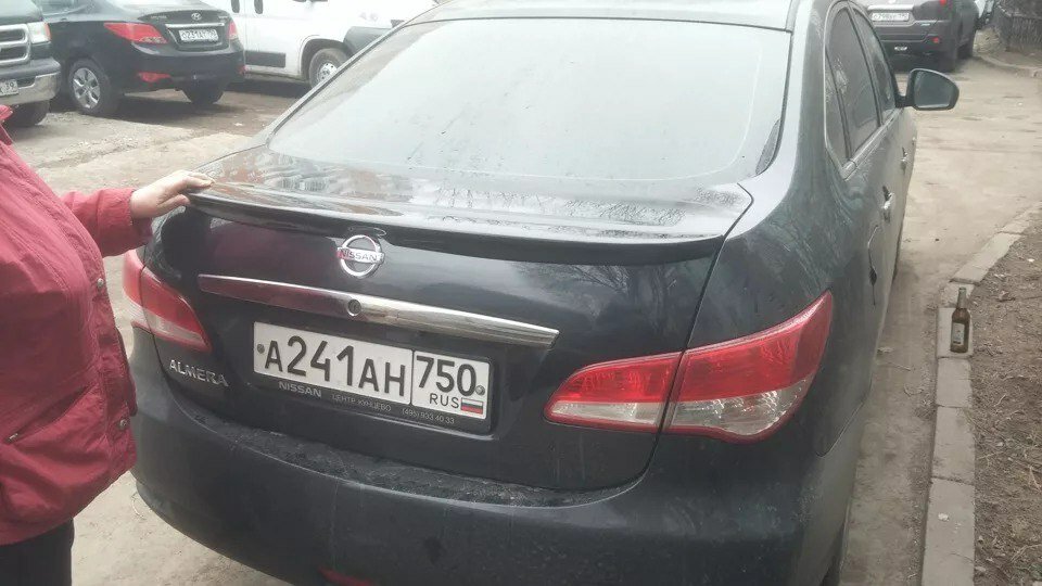 Спойлер для Nissan Almera G15 2012-2018 черный глянец / Ниссан Альмера Г15 +скотч