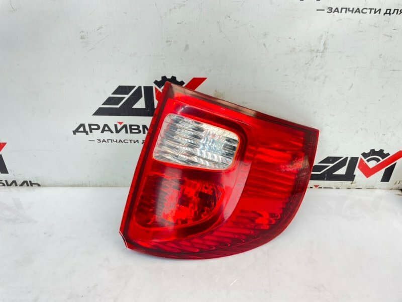 Б/У фонарь Great Wall Hover H3 2012 4G63S4M Прав. nотколот уголок стекла 67398 Great Wall арт. 4133220K00