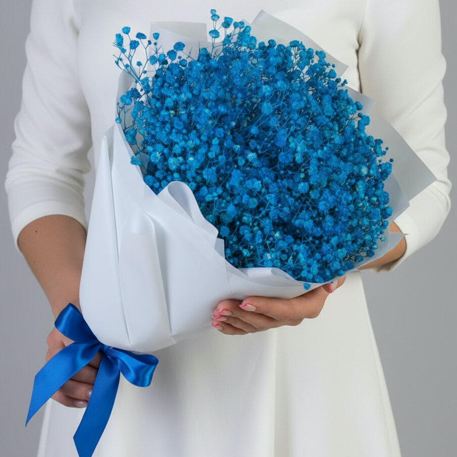 Букет Мегацвет24 "Гипсофила", стабилизированные, синие, дизайнерская упаковка, 5 штук