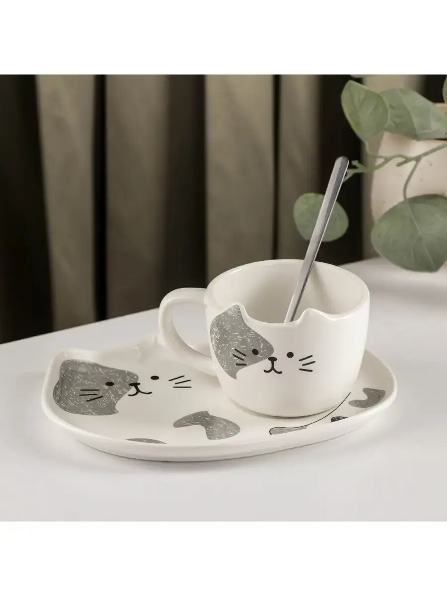 Чайная пара с ложкой «Котик», чашка 200 мл, блюдце 18,5×13,5 см, цвет белый