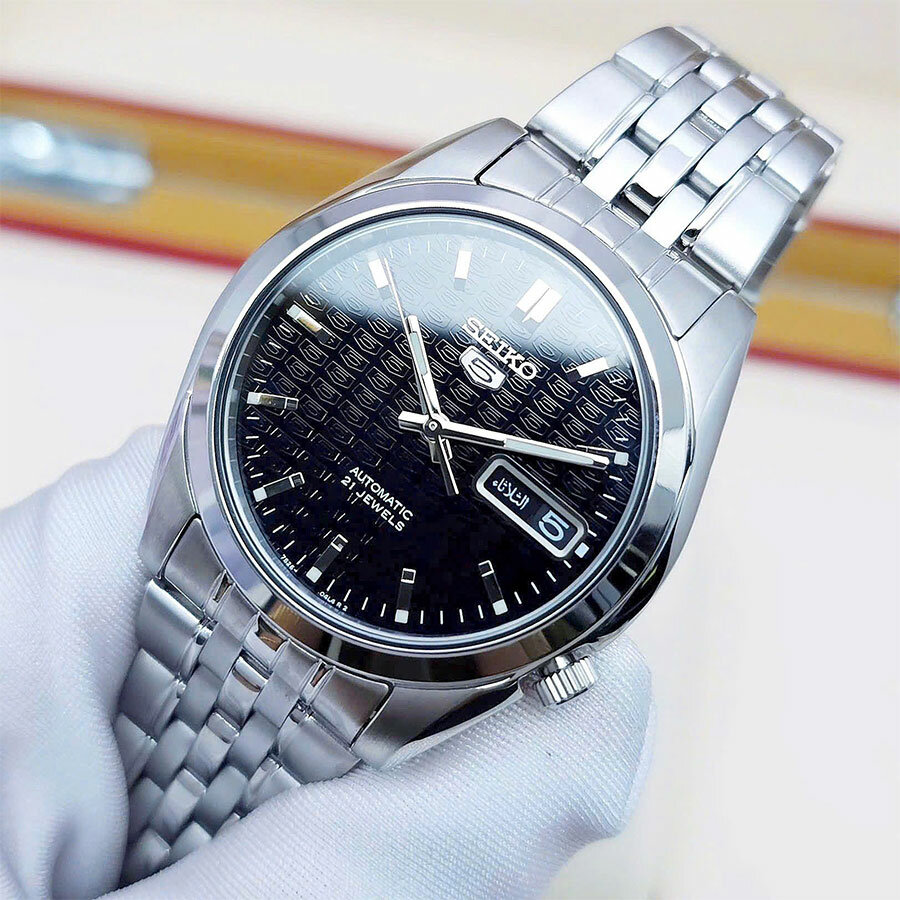 Наручные часы SEIKO SEIKO 5, серебряный, черный — фото 1