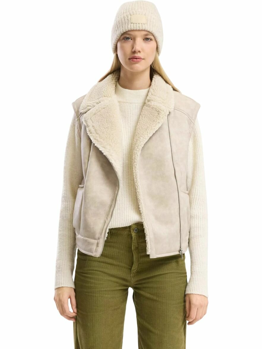 Жилет Vest