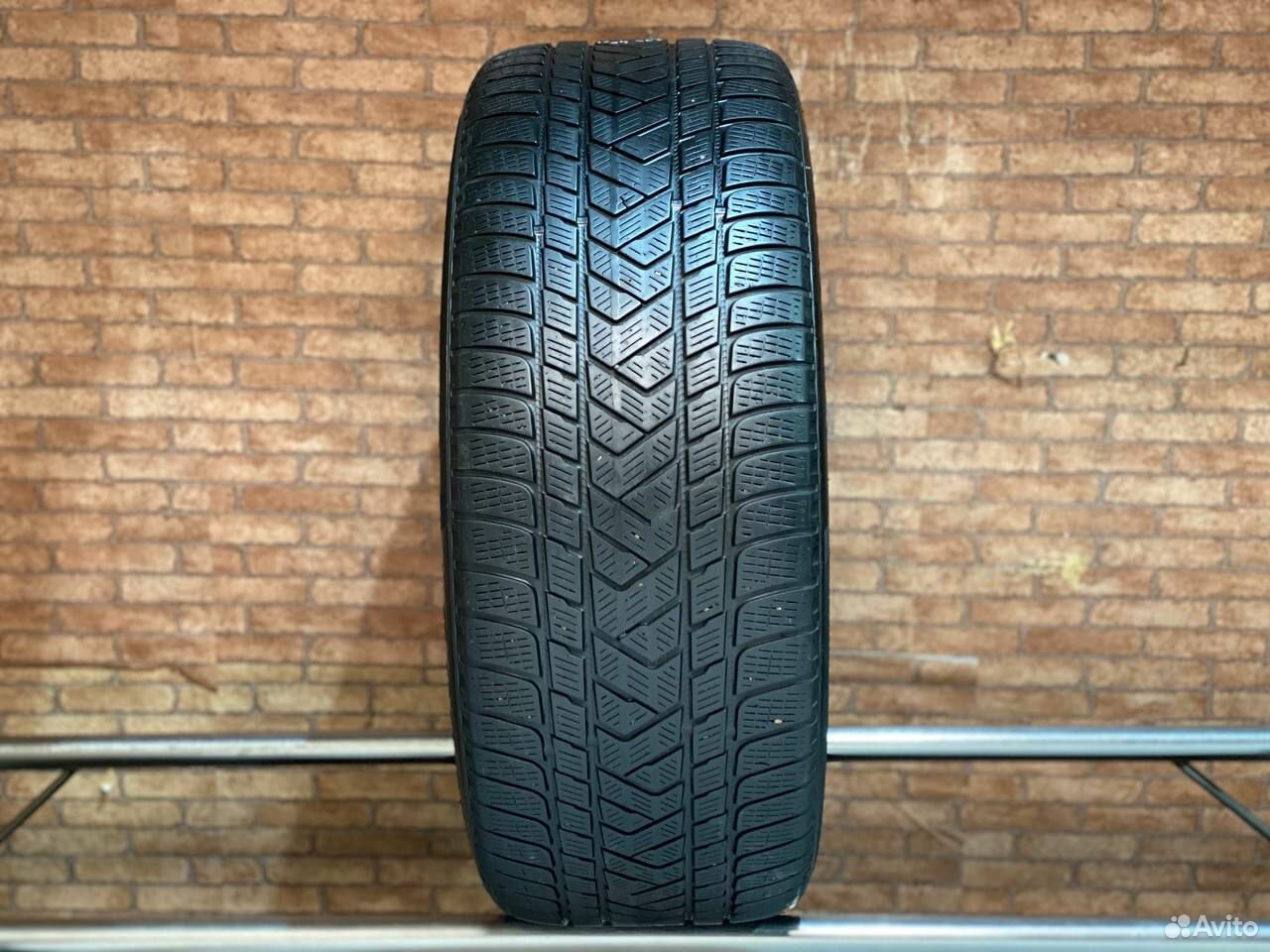 Pirelli Scorpion Winter 275/45 R21 — фото 1