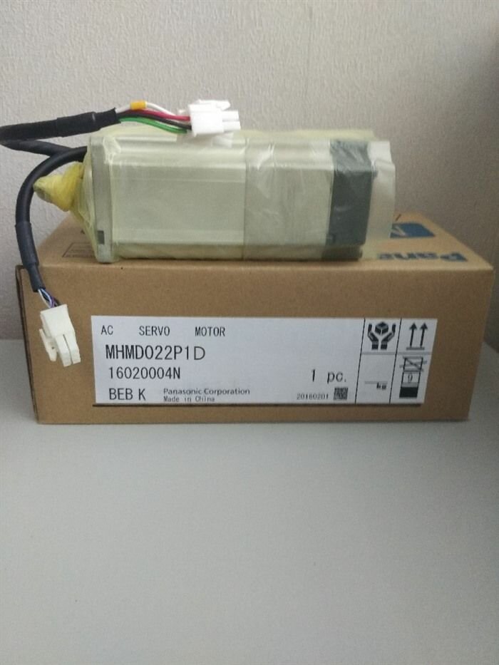 Модуль PANASONIC AC SERVO MOTOR MHMD022P1D ORIGINAL