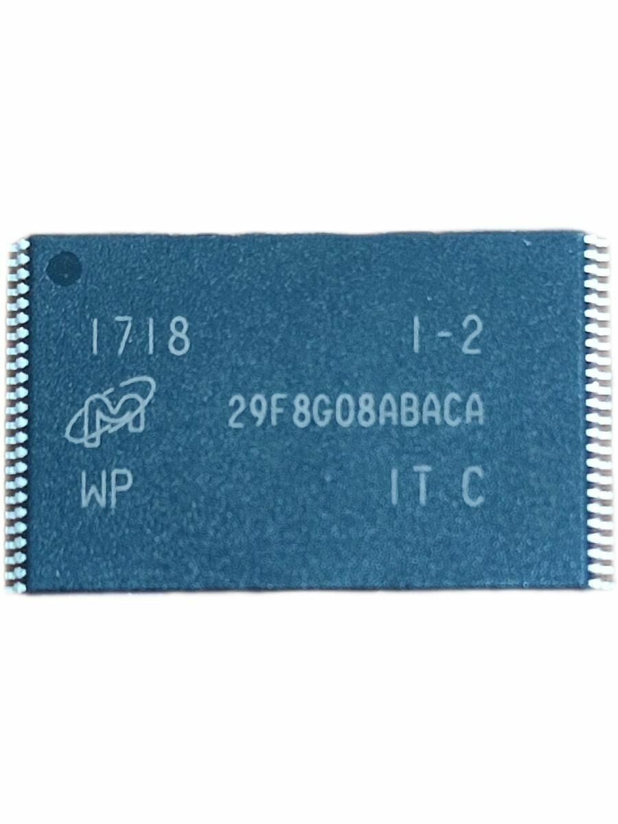 MT29F8G08ABACAWP-IT: C TR (микросхема)