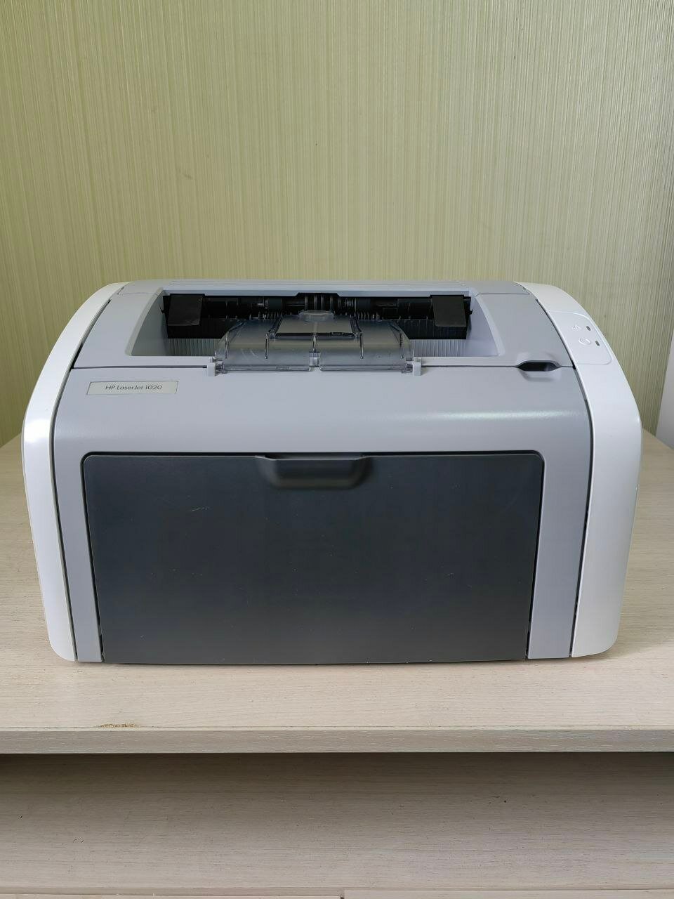 Принтер лазерный HP LaserJet 1020 для дома и малого офиса, А4, черно-белая печать
