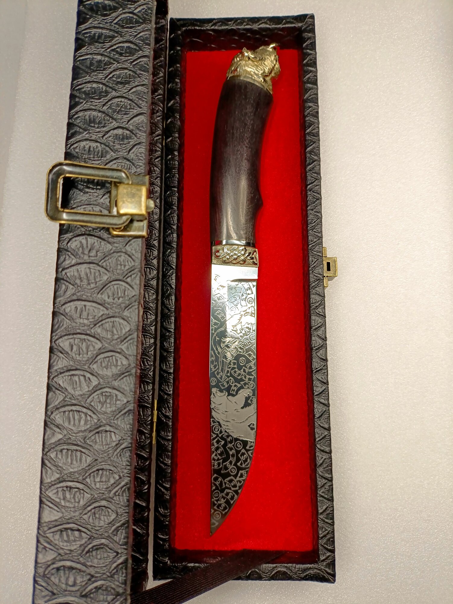 Нож Ручной Работы Бык в Футляре кованая сталь 95х18 длина 31см ножны натуральная кожа в комплекте