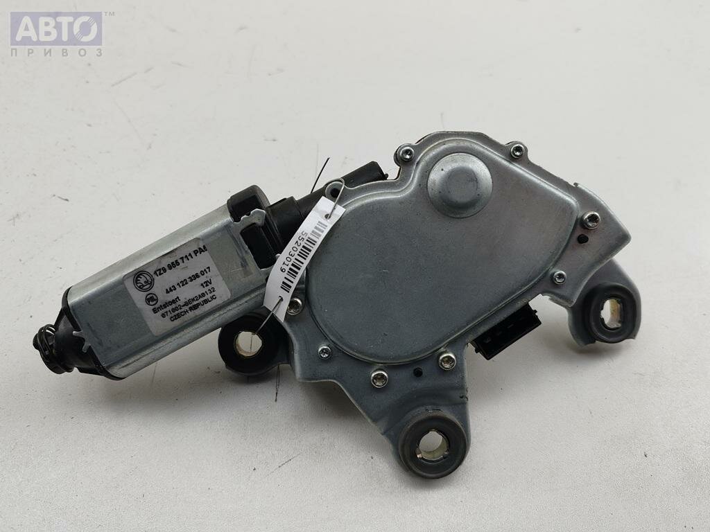 Двигатель стеклоочистителя заднего (моторчик дворников) Skoda Octavia mk2 (A5 1Z) 2004-2013