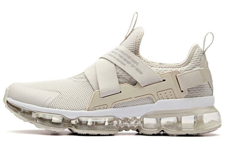 Кроссовки SEEED