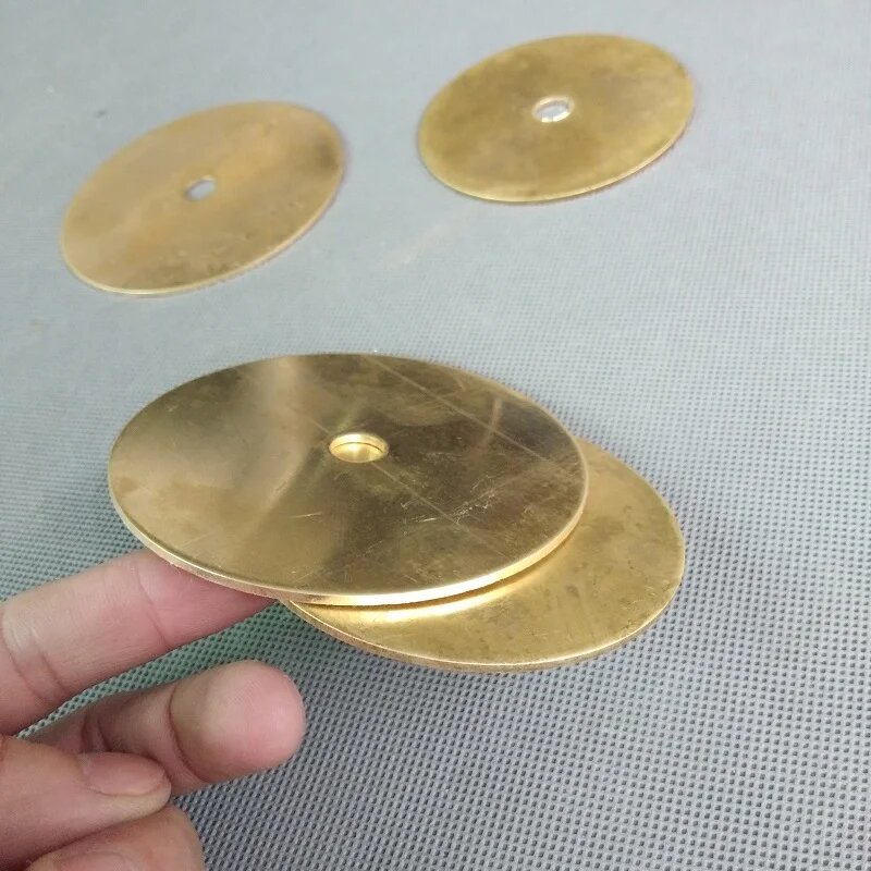 2 шт./лот, диски из чистой латуни и меди с центральными отверстиями 10 мм, осветительные аксессуары - медный лист разных размеров 20-180 мм