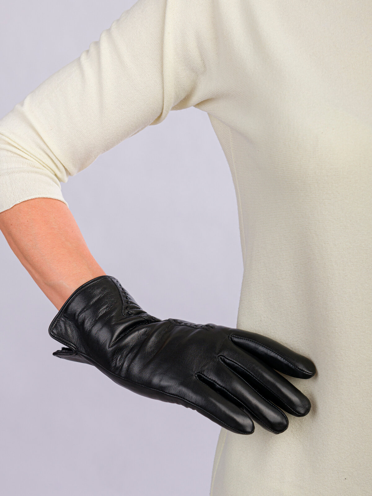 Перчатки для женщин