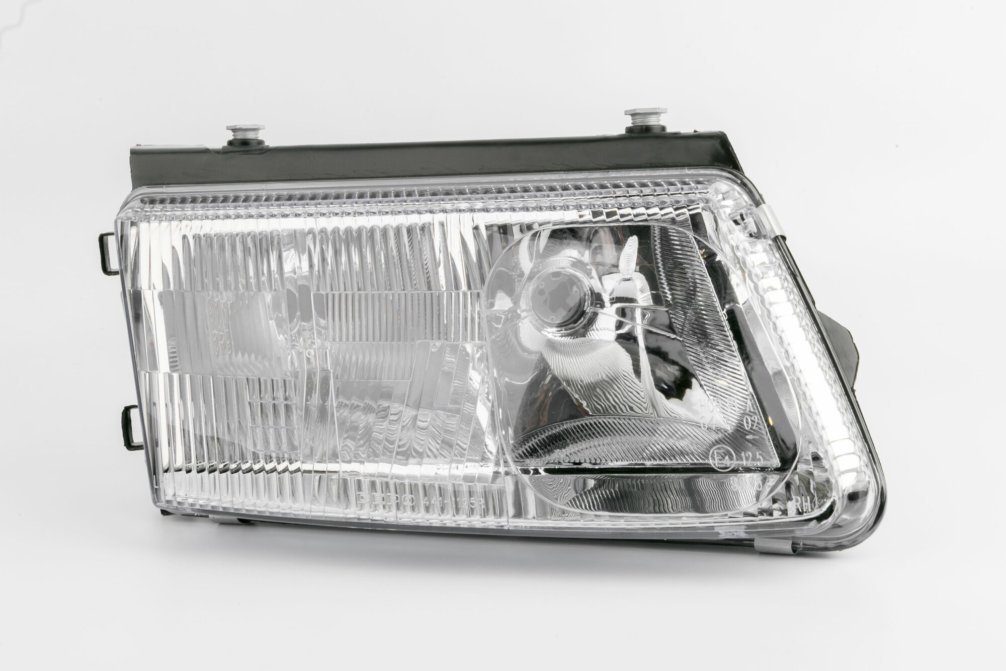 Фара правая для Фольксваген Пассат 1997-2000, oem 3B0941018K арт 4411125RLDEM