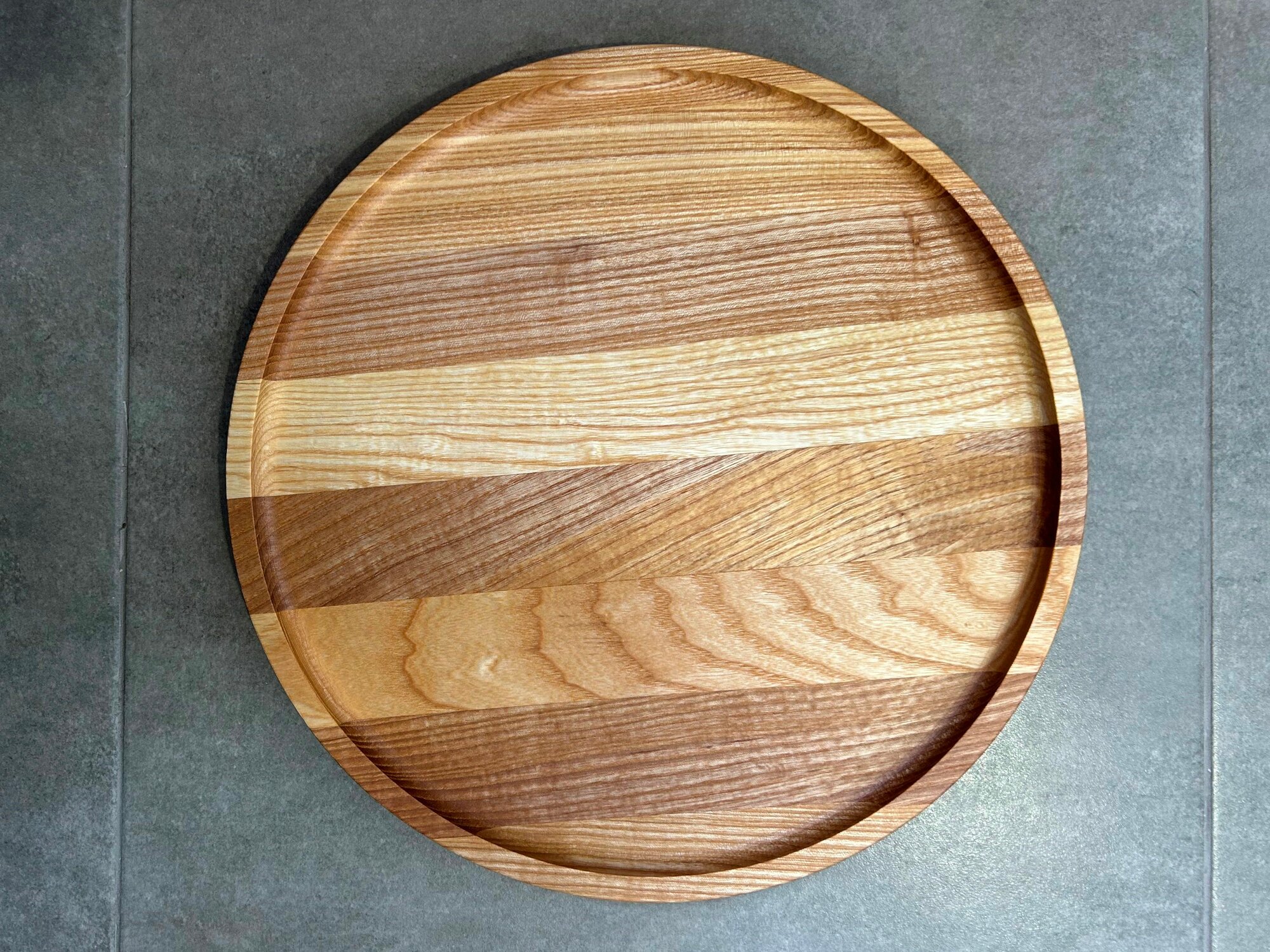 Менажница круглая из ясеня 30х2 см тарелка для закусок и пиццы