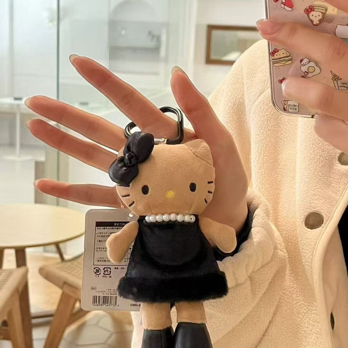 Японский стиль, новая длинная черная юбка, подвеска KT Cat, маленький рюкзак в стиле Chanel, черная кожаная сумка, брелок Hello Kitty