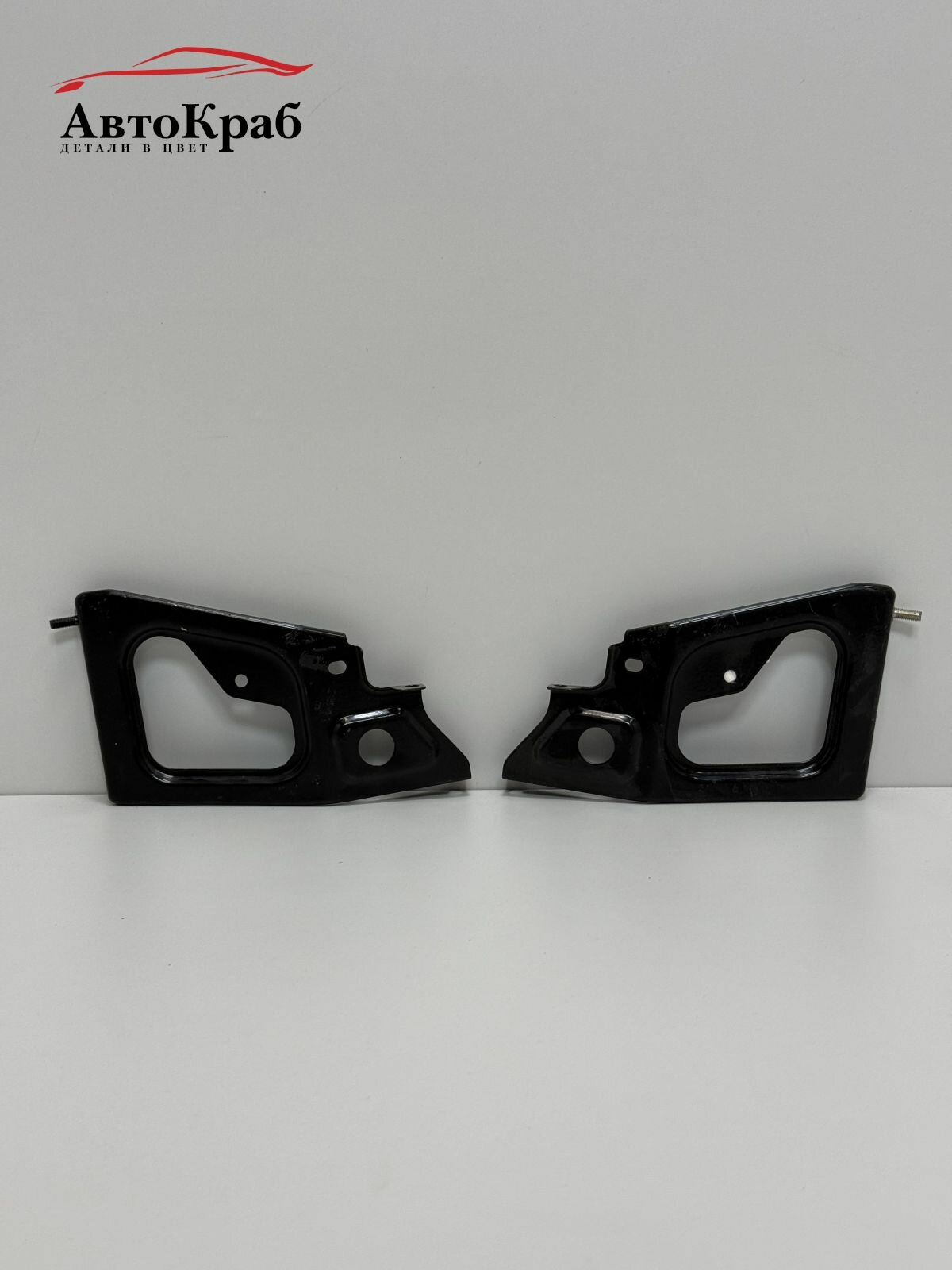 Кронштейн решетки радиатора левый и правый для ВАЗ 2113 2114 2115, комплект 2 шт.